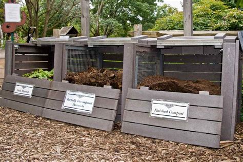 Composting Decomposing For Experts