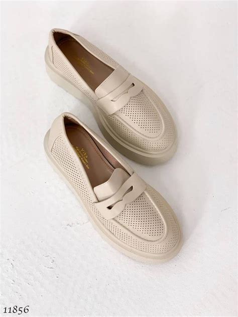 Лофери — ціна 800 грн у каталозі Лофери Купити жіночі речі за доступною ціною на Шафі Україна