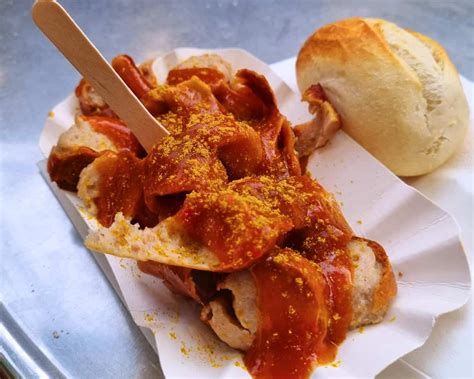 Easy Currywurst Recipe With Homemade Currywurst Sauce My Dinner
