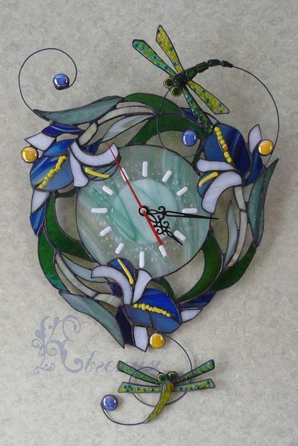 Часы Ирисы в интернет магазине на Ярмарке Мастеров Часы классические Щелково доставка по