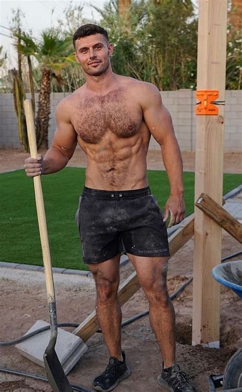 Tumblr Hombres Barbudos Pecho Peludo Oficios Y Profesiones