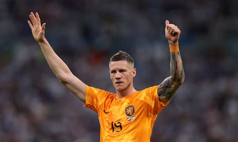 Wout Weghorst Set For Man Utd Medical After Besiktas Agree Compensation Fee Could Make Debut Vs