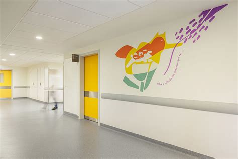 A Colorful Setting For The New Pediatric Ward Of Hospital São João By