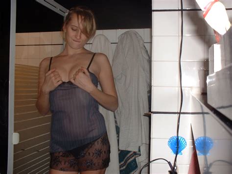 Home Pics 395 Nude Photos6106 33960 Porn Pic Eporner