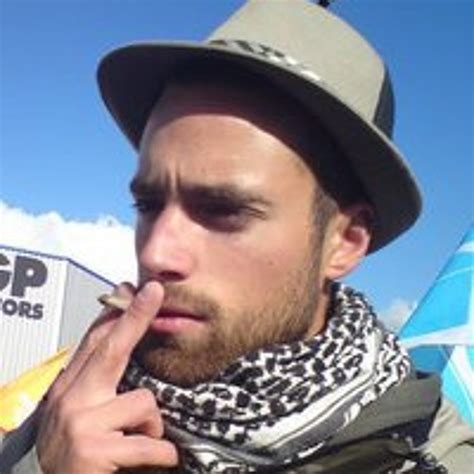 Stream Simba Singer Music Listen To Songs Albums Playlists For Free On Soundcloud