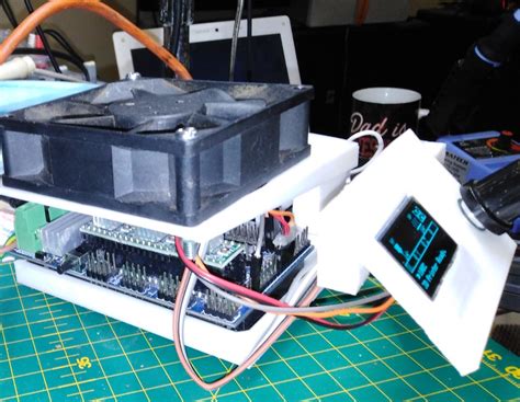 Arduino Ramps Fan And Screen 2020 Extrusion Clipon Mount By Robkeey Download Free Stl Model