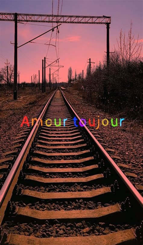 Эстетичные обои на телефон