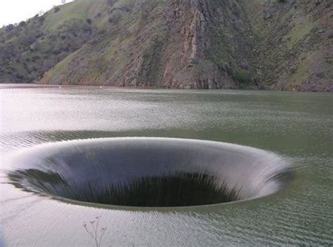 Theres A Deadly Glory Hole In California By Sean Kernan Lessons