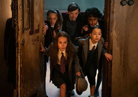 Review Roald Dahls Matilda The Musical Is The Blast Of Wicked Fun