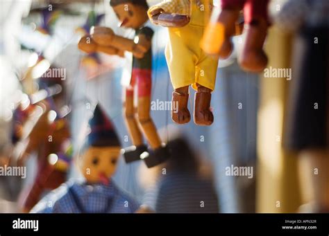 Puppet Strings Icon Hi Res Stock Photography And Images Alamy