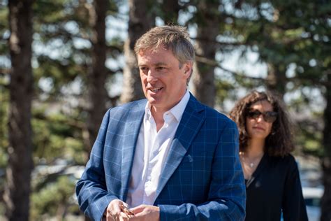 Course à La Direction Du Parti Libéral Du Québec Le Chef Intérimaire