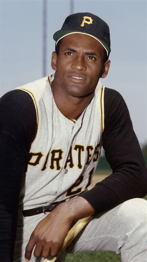 Roberto Clemente Baseball Legend And Humanitarian R Vintageladyboners