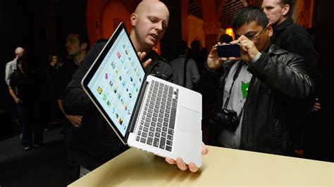 How To Watch Apple S New Macbook Pro Reveal Mashable