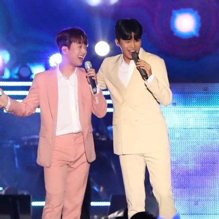 임영웅이찬원 부산 공연 성료 미스터트롯 전국투어 콘서트 흥행 포문 열었다