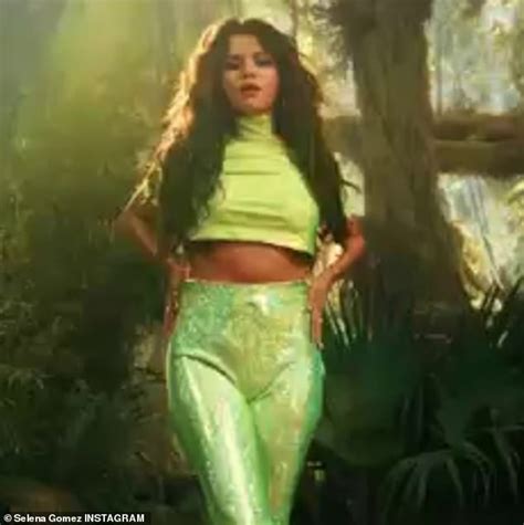 Selena Gomez And Cardi B Ooze Sex Appeal In New Dj Snake Taki Taki Music Video Daily Mail Online
