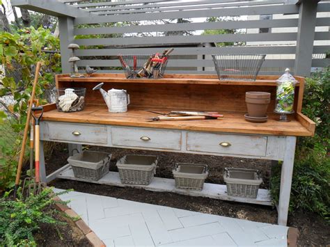Cedar Potting Table Plan
