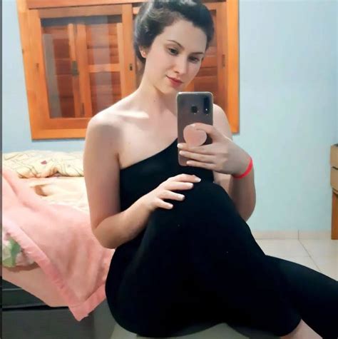 أنو🙄؟؟ بنات حب تعارف أصدقاء زواج سبور مكياج رقص سوريا لبنان