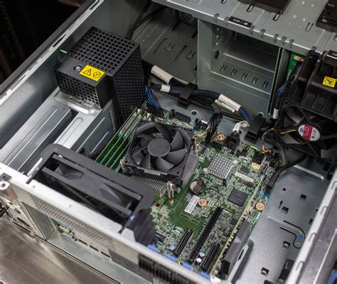 Lenovo Thinksystem St250 V2 Review