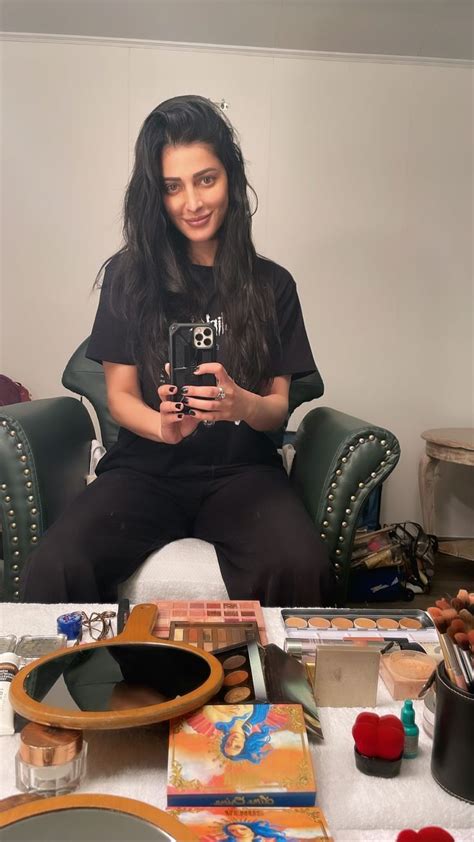 Shruti Hassan Casual School Outfits Shruti Hassan Style