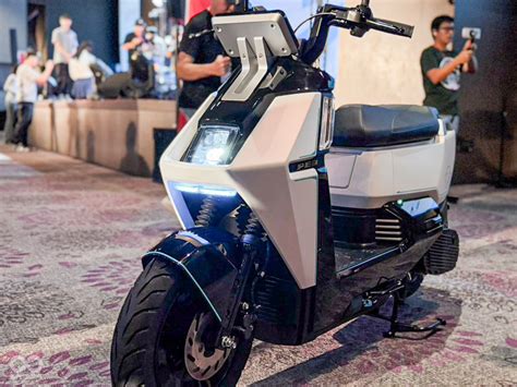 “không Bao Giờ Hết Pin Khi Sym Pe3 Mở Ra Kỷ Nguyên Mới Cho Xe điện Lai