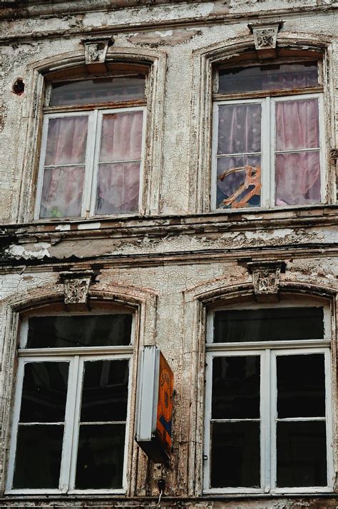 Should You Restore Or Replace Old Windows Glass Com