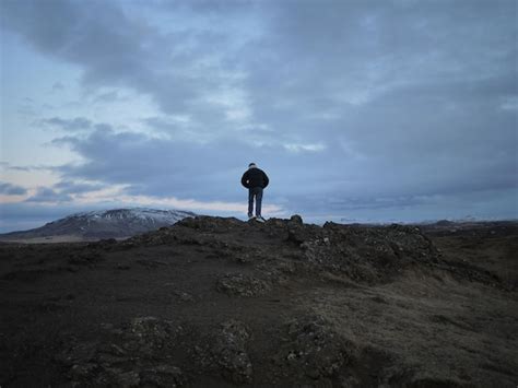 Premium Photo Man Standing On Landscape