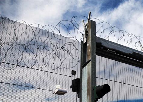 Dree Low Tillbaka I Sverige Sitter I Fängelse För Rån