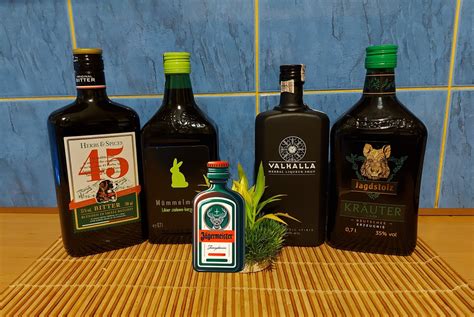 Czy to są podróbki Jägermeistera? Test tanich słodkich likierów ziołowych