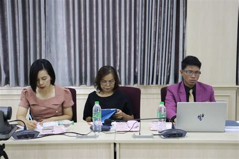 ประชุมคณะกรรมการขับเคลื่อนโครงการโรงเรียนคุณภาพตามนโยบาย “1 อำเภอ 1