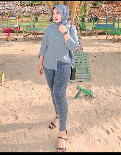 Pin Oleh Wayan Krisna Di Gaya Hijab Gaya Jalanan Wanita Gaya Hijab Gaya Jalanan