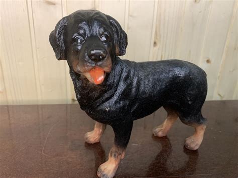 Собака фігура — ціна 200 грн у каталозі Статуетки Купити товари для дому та побуту за доступною