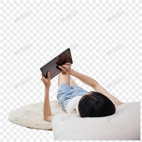 女性居家使用平板电脑元素素材下载 正版素材402516251 摄图网 女性居家使用平板电脑元素素材下载 正版素材402516251 摄图网