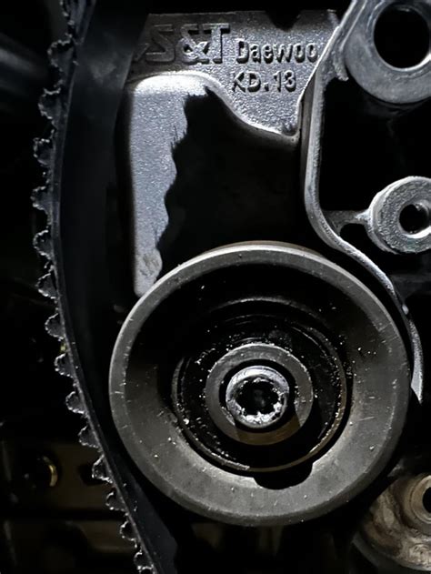 Advise on how to remove stubborn stripped bolt? : r/MechanicAdvice