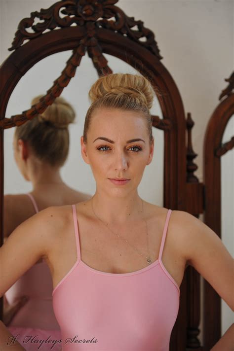 Babes With Chignon Hairstyle Page 4 Freeones Forum The Free Sex