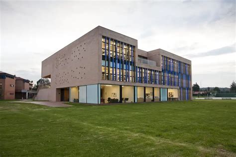 Integration And Segregation In Architecture E Architect