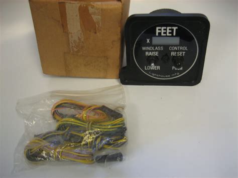 Lighthouse Manufacturing Windlass Model 2000 Cockpit Remote Control Console Max Marine Electronics