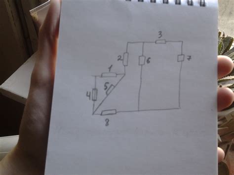 Найдите сопротивление R участка цепи между точками А и В если R1 R5 R8 12 ом R2 R6 R7 6 ом R3