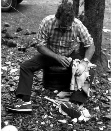 Gene Titmus Knapping Obsidian Note The Angle Of Hammerstone