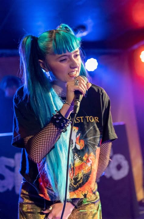 Ashnikko Rapper At Anthony Tryon Blog