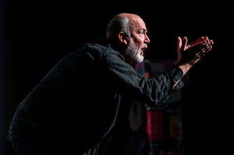 Jack Docherty At The Edinburgh Fringe Review A Vivid Very Personal Tribute To David Bowie