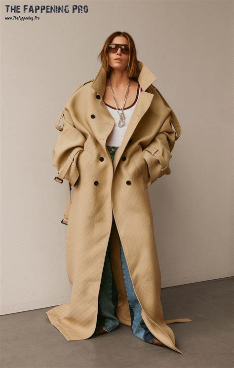 Jessica Biel Leggy And Cameltoe In Leggings Photos The Fappening