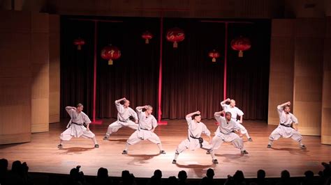 Shaolin Kungfu performance at Huntington library - YouTube