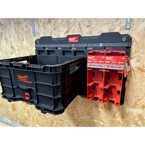 Milwaukee Mounting Plate Bundle Powertoolmate