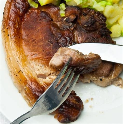 Тайната съставка на Иван Звездев за топящи се в устата пържолки Слагате само тази добавка и