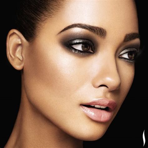 Inspiratie Voor Een Feestelijke Make Up Look Thebeautymusthaves