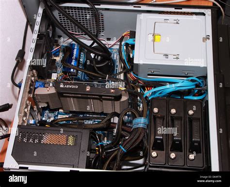Whats Inside A Computer Case At Eusebio Gonzalez Blog