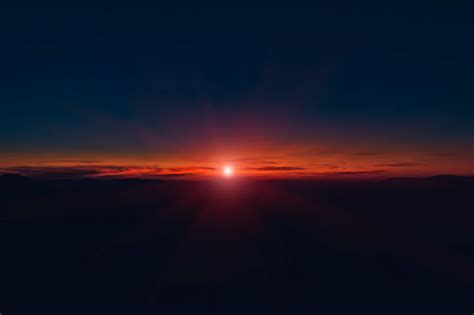 장엄한 추상 적 태양 설정 풍경 벽지 패턴 황혼 그림 어두운 파란색과 오렌지 색상 수평선 배경과 텍스트에 대한 빈 복사 공간 빛 눈부심 0명에 대한 스톡 사진 및 기타