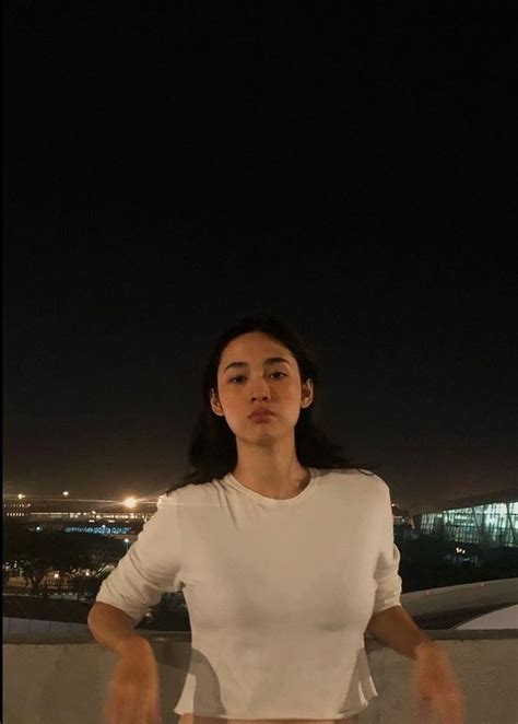 8 Portraits Of Nurra Datau Suspected To Be The Replacement Actress For Dara In The Film Dua