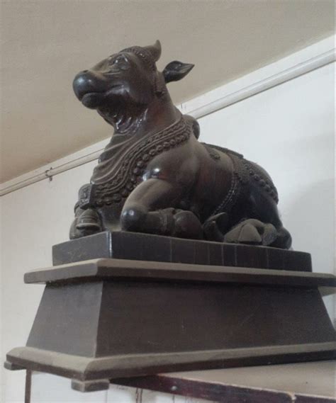 Black Carved Wooden Nandi Statue, For Worship Places, Size: 24inch at ...