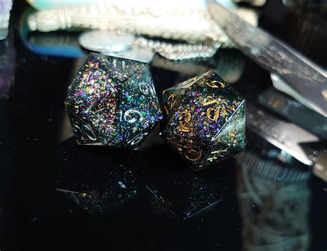 Diamond Tapestry Dnd Single D20 Royalty Collection Sharp Edge